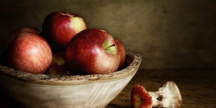 Join the An Apple A Day Photo Contest and win Prize Bundle - VIEWBUG.com